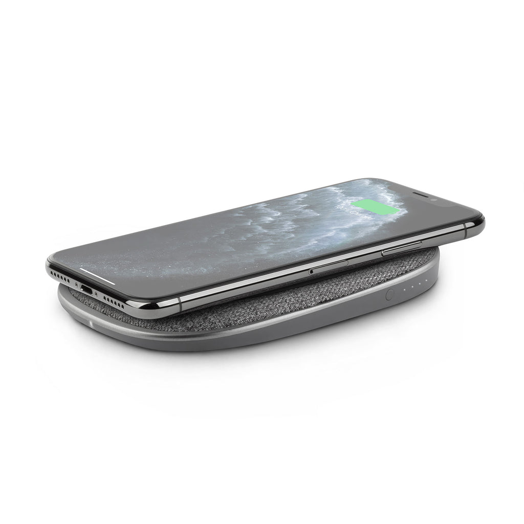 Porto Q 5K Portable Battery with Built-in Wireless Charger – us.moshi (US)